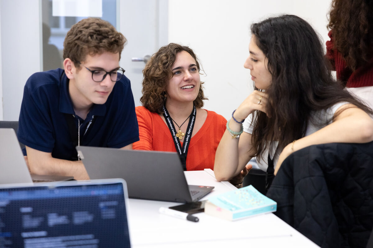 Forward College – Make your studies a journey