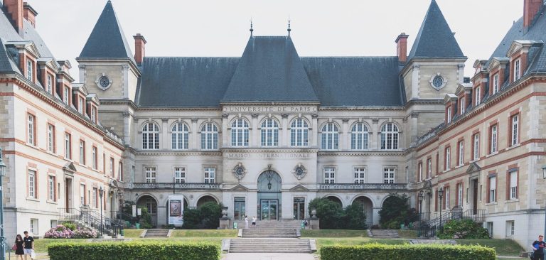 Forward College – Make your studies a journey