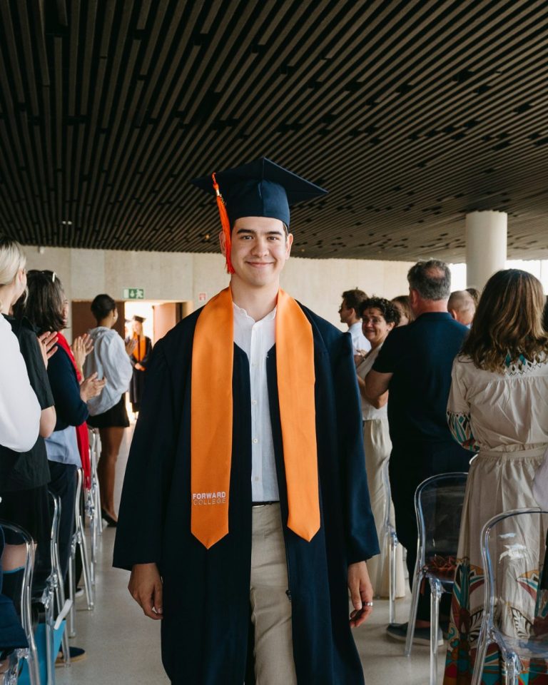 Forward College – Make your studies a journey
